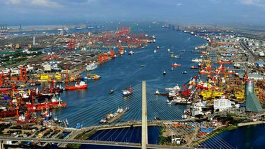 Riviera - News Content Hub - Chinese port expansion leads to new tug orders