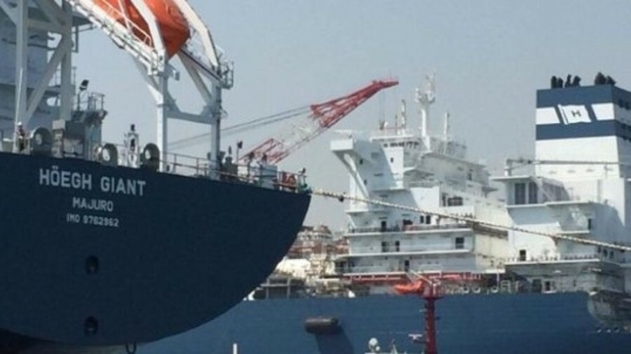 Riviera - News Content Hub - Hoegh Giant commences Gas Natural charter ...