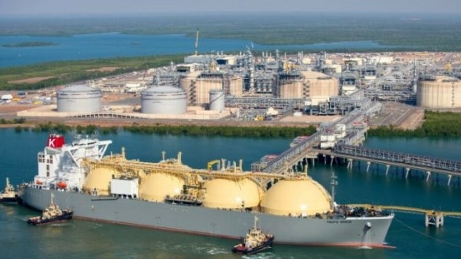 Riviera - News Content Hub - Largest Moss LNG carrier to lift inaugural ...