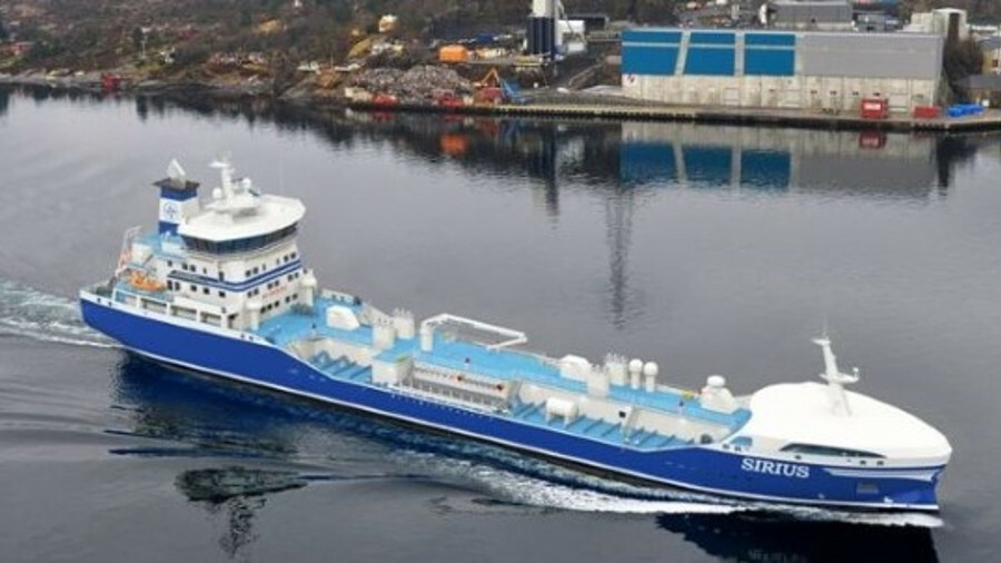 Riviera - News Content Hub - Preem boosts its LNG-powered tanker fleet