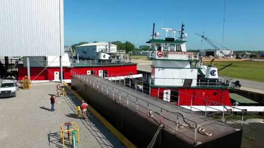 Riviera - News Content Hub - Kirby in US$244M tug and barge fleet ...