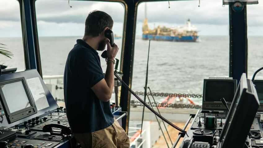 Riviera - News Content Hub - Cutting office-ship communications by 40%