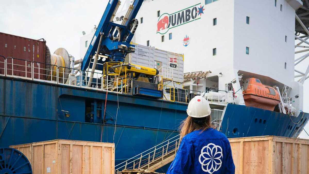 Riviera - News Content Hub - Heavy-lift vessel operator to trial ...