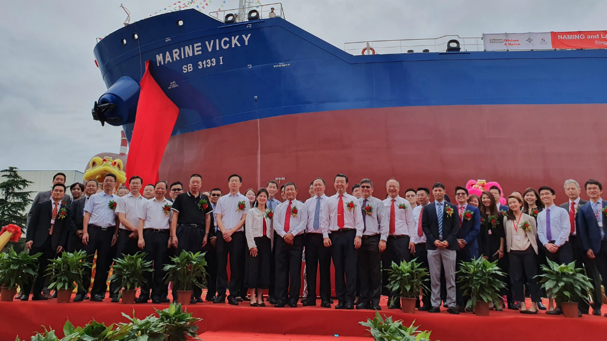 Riviera - News Content Hub - Singapore’s first LNG-powered bunker ...