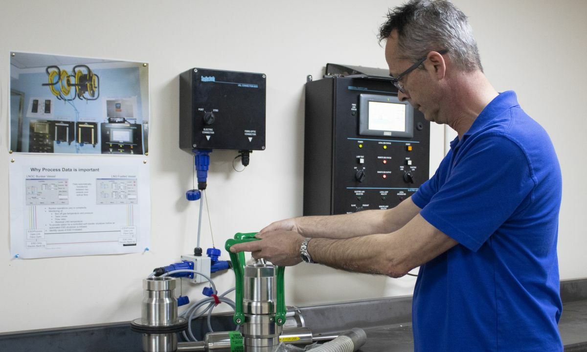 Riviera - News Content Hub - Training for a revolution in ship fuel