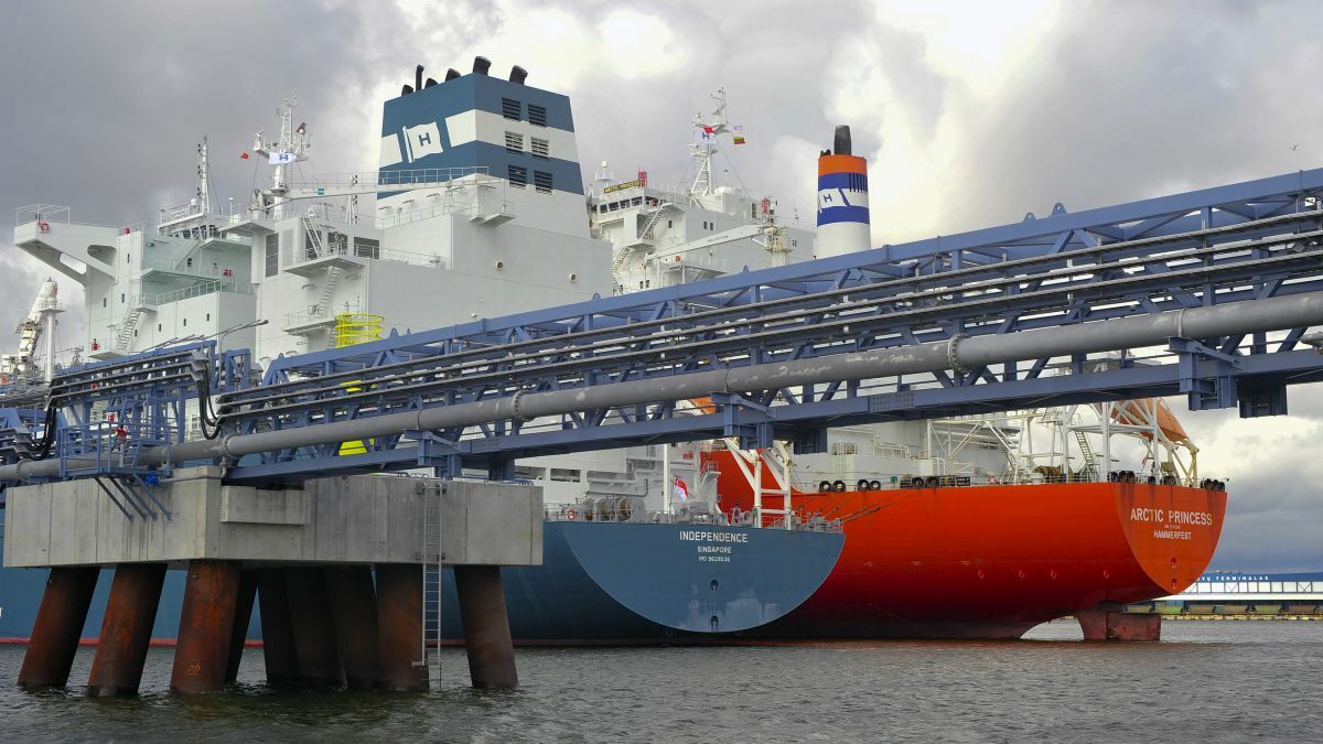 Riviera - News Content Hub - Small-scale LNG demand grows in Baltic states