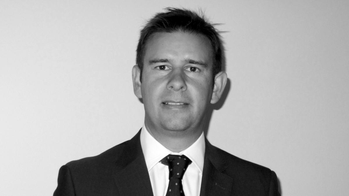 Riviera - News Content Hub - Oil companies to slash offshore capex by 60%