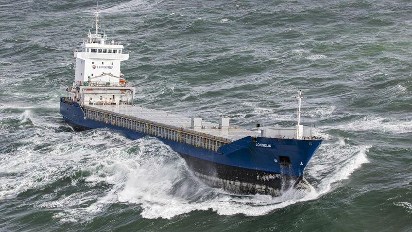 Riviera - News Content Hub - Castor Marine supplies 4G connectivity to ...