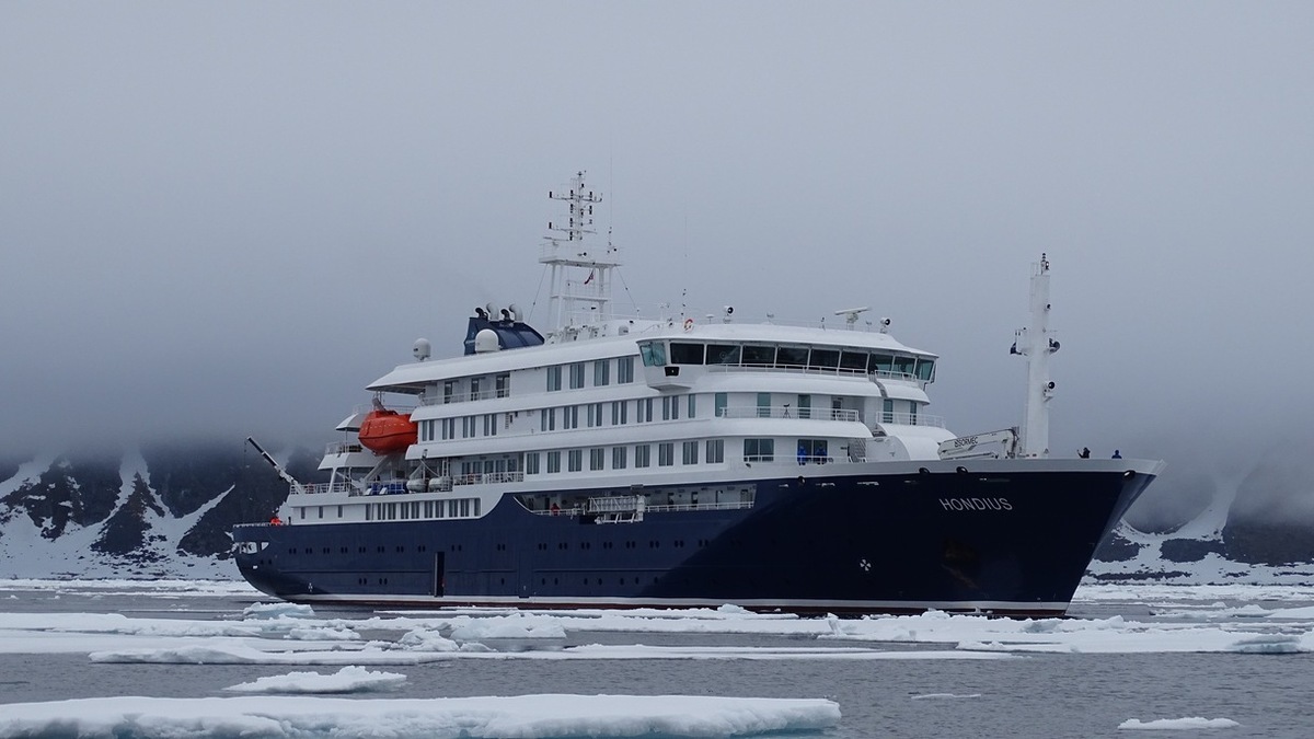 Riviera - News Content Hub - Propulsion profile: PC6 polar cruise ...