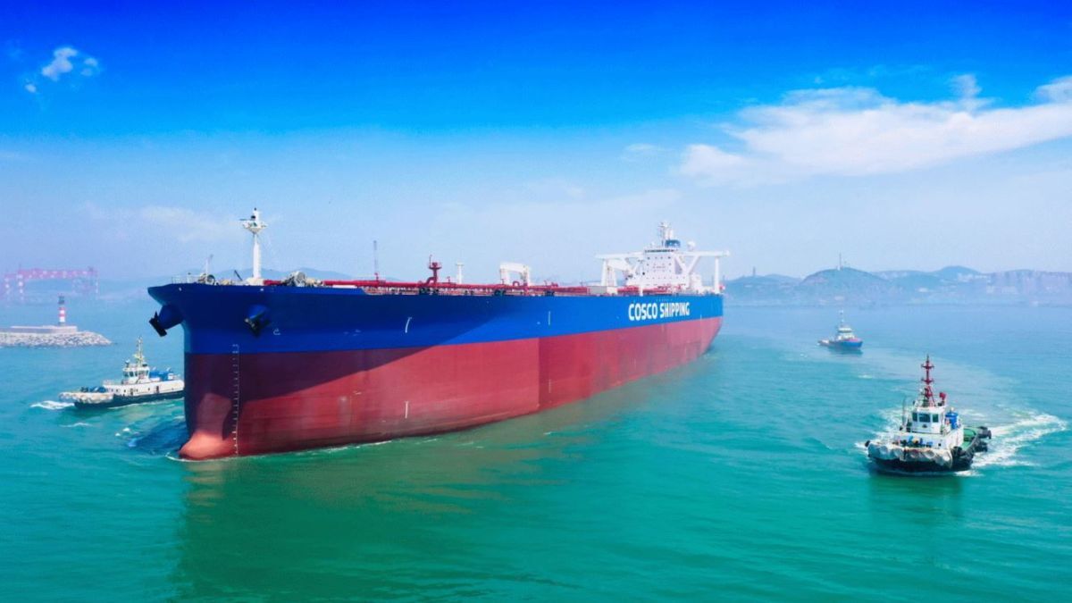 Riviera - News Content Hub - COSCO linked to fresh VLCC newbuilding ...