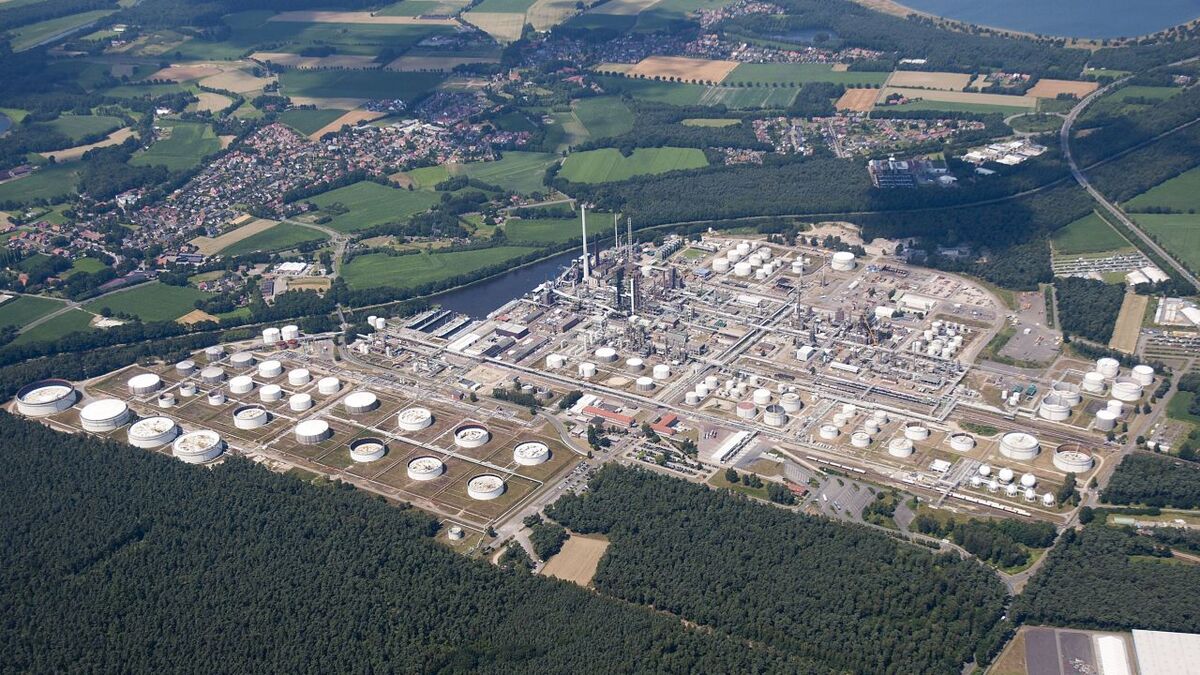 Riviera - News Content Hub - BP and Ørsted plan industrial-scale green ...