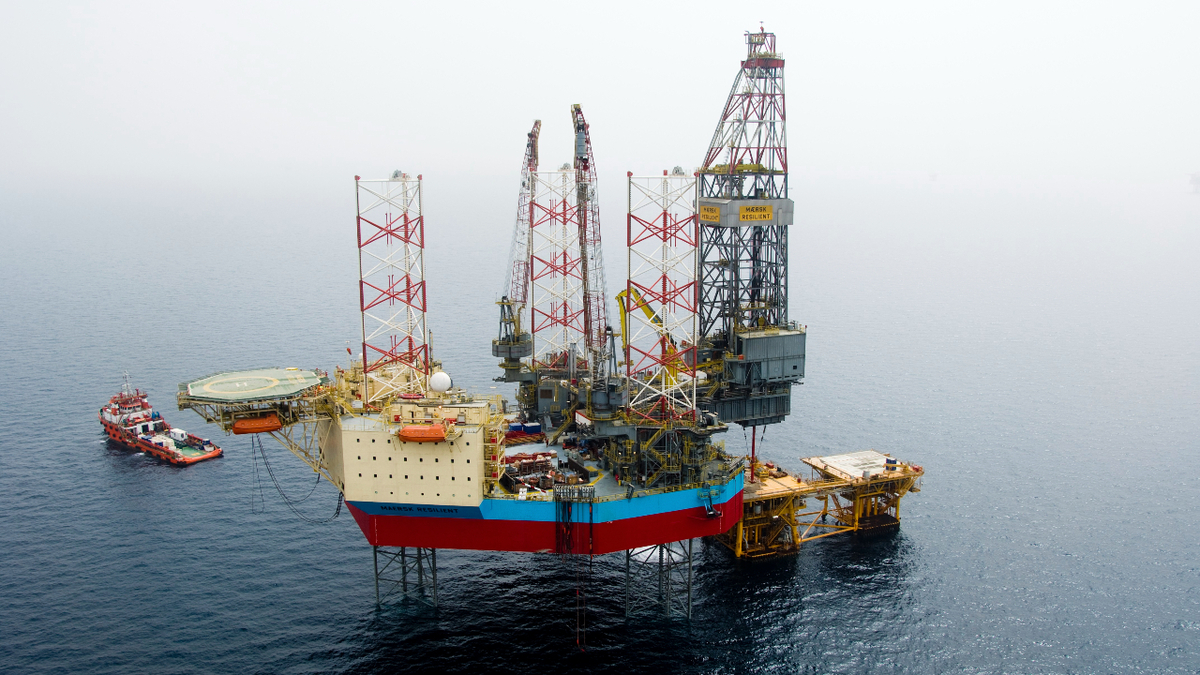 Riviera - News Content Hub - Rigs report: jack-up drilling remains ...