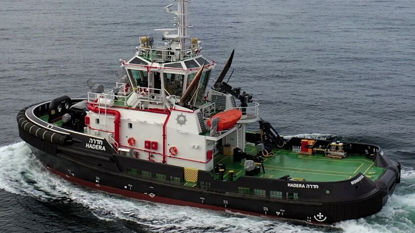 Riviera - News Content Hub - First new design shallow-draught tug delivered