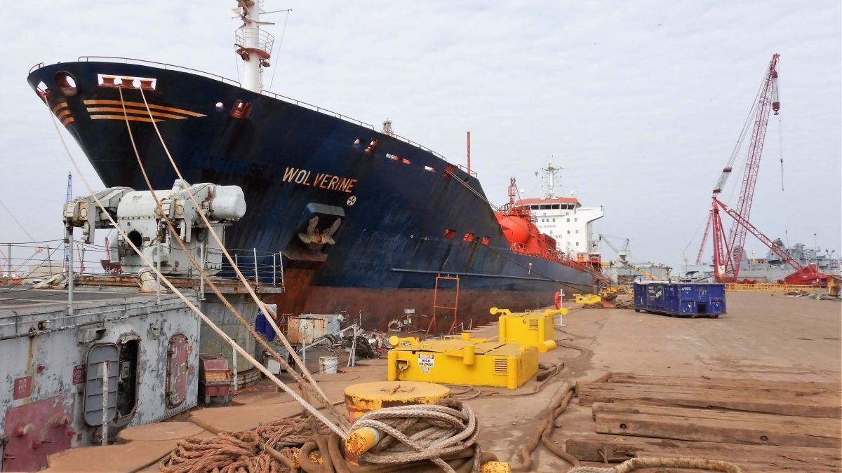 Riviera - News Content Hub - Texas shipyard granted EU ship recycling ...