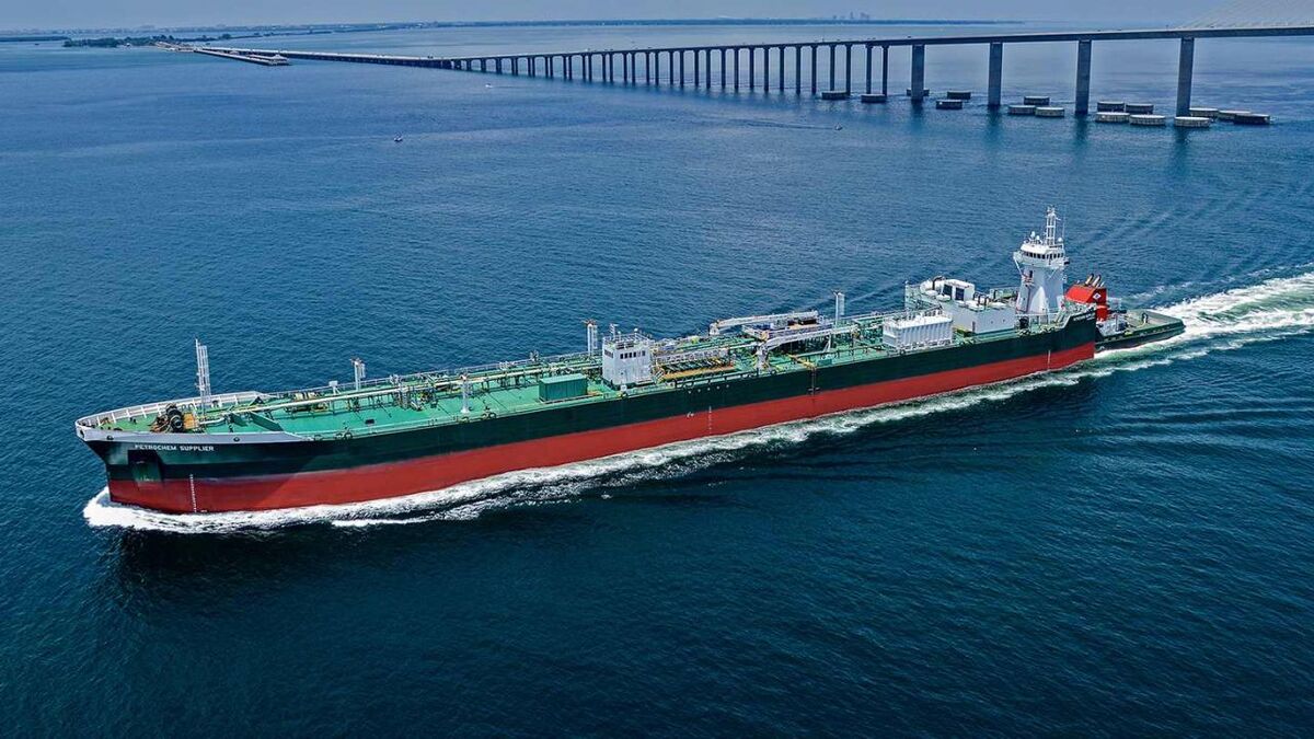 Riviera - News Content Hub - Seacor bolsters Seabulk with fleet acquisition