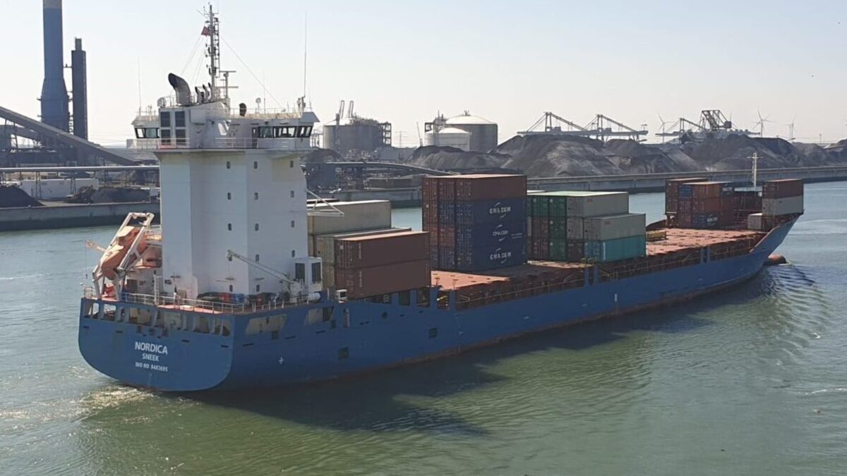 Riviera - News Content Hub - Value Maritime to install first onboard ...