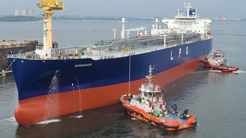 Riviera - News Content Hub - Petredec enhances crew connectivity on gas carrier fleet