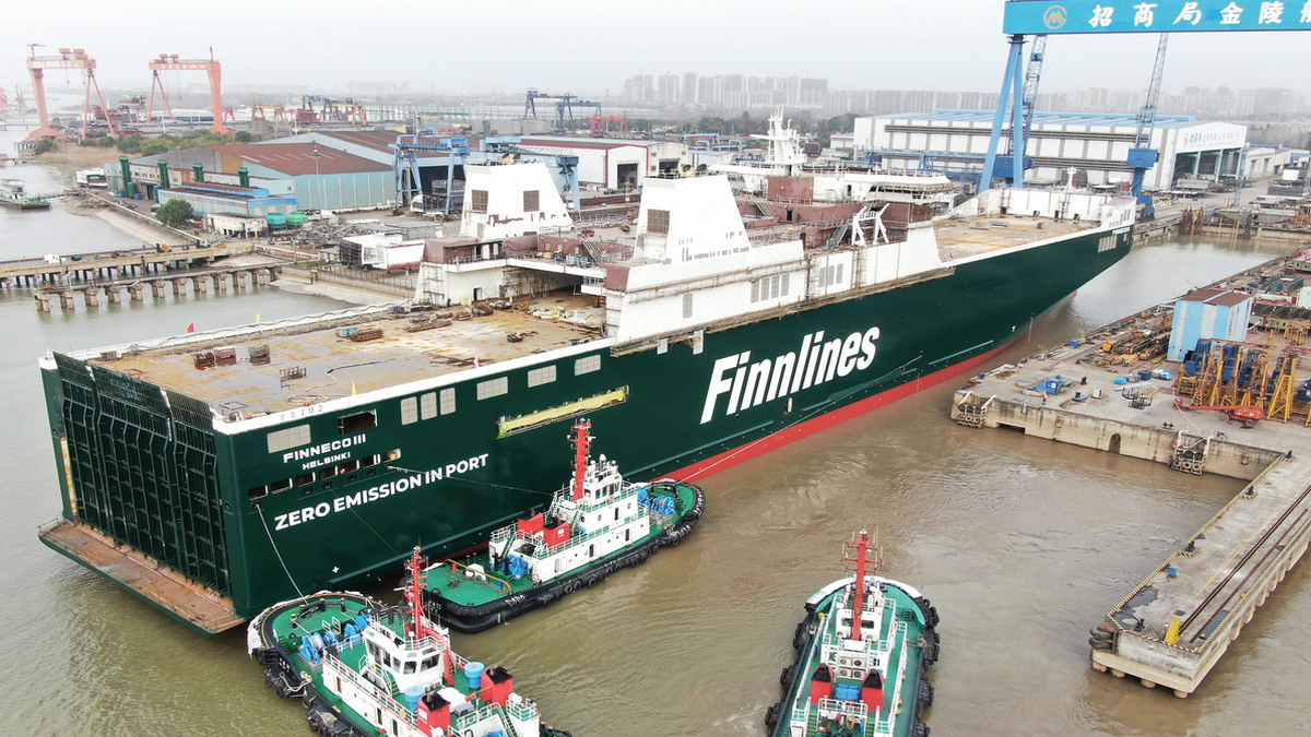 Riviera - News Content Hub - Finnlines’ third hybrid roro vessel launched