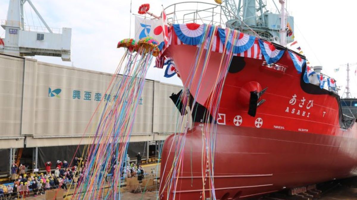 Riviera - News Content Hub - World’s first electric tanker launched