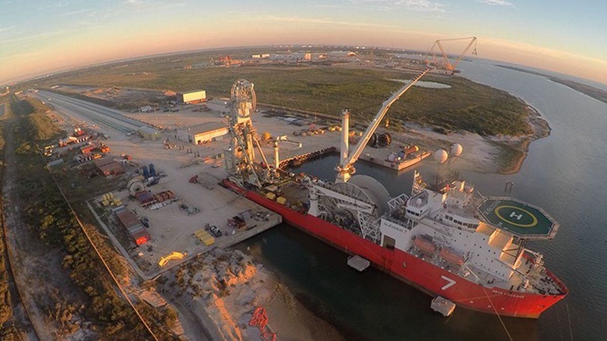 Riviera - News Content Hub - Schlumberger and Subsea 7 renew alliance