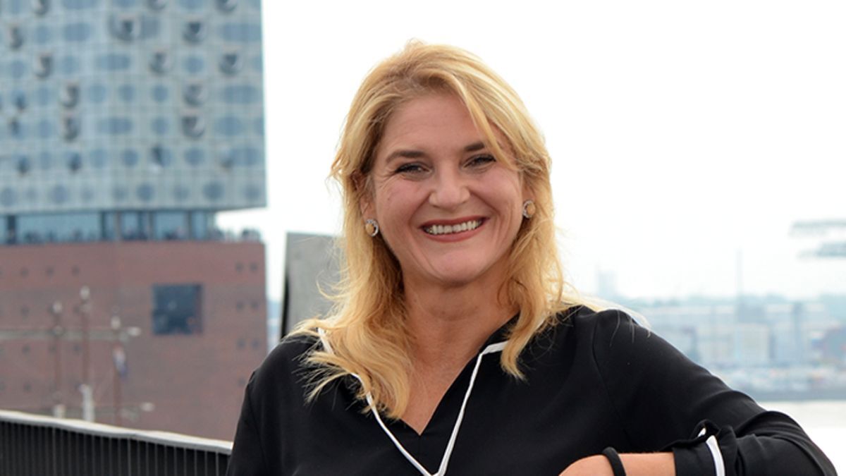 Riviera - News Content Hub - Plugging the manpower gap in LNG