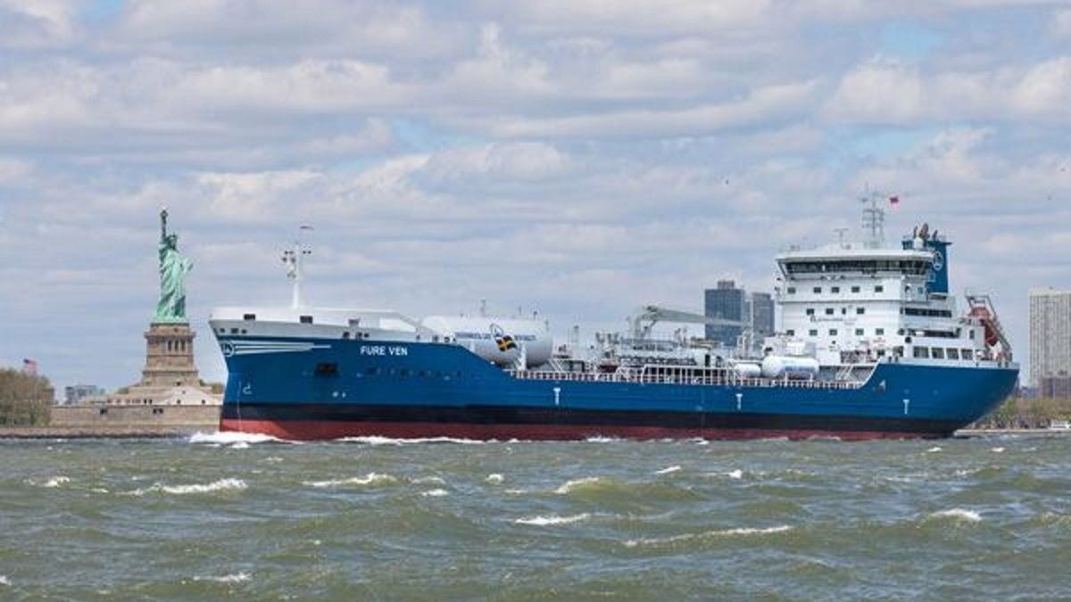 Riviera - News Content Hub - Furetank to shift two Vinga tankers to Neste