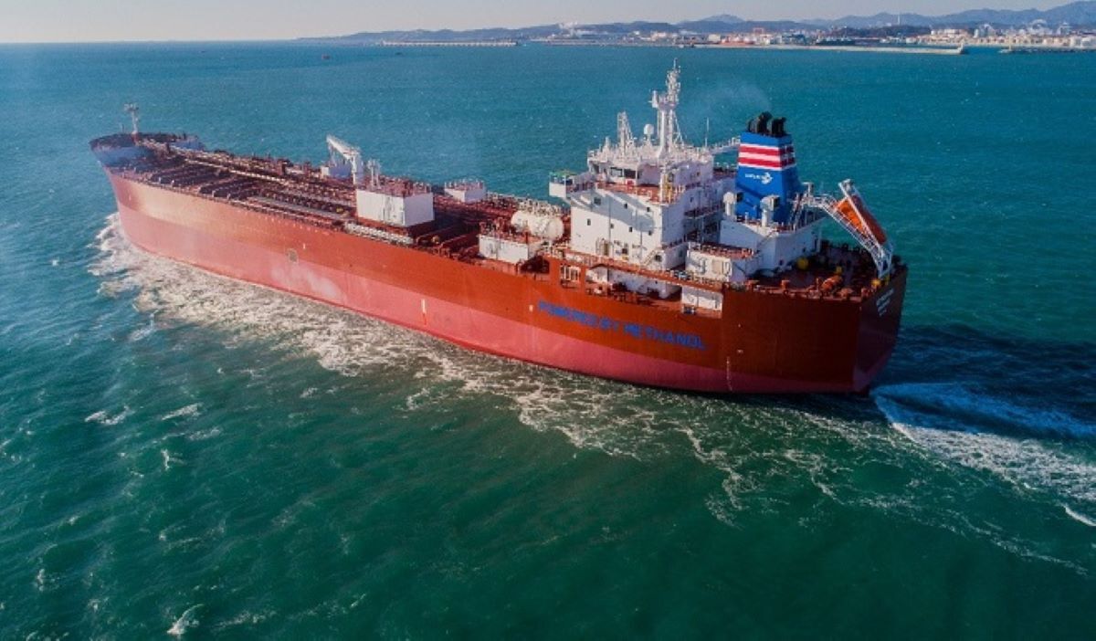 Riviera - News Content Hub - Hyundai Mipo delivers methanol-fuelled ...