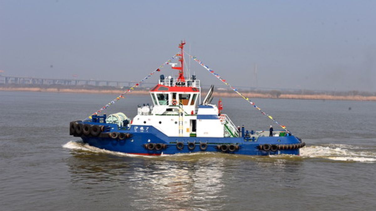 Riviera - News Content Hub - Chinese yard delivers one tug, starts ...