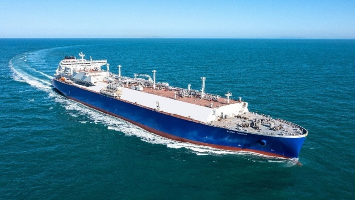 Riviera - News Content Hub - Edison takes delivery of new LNG carrier