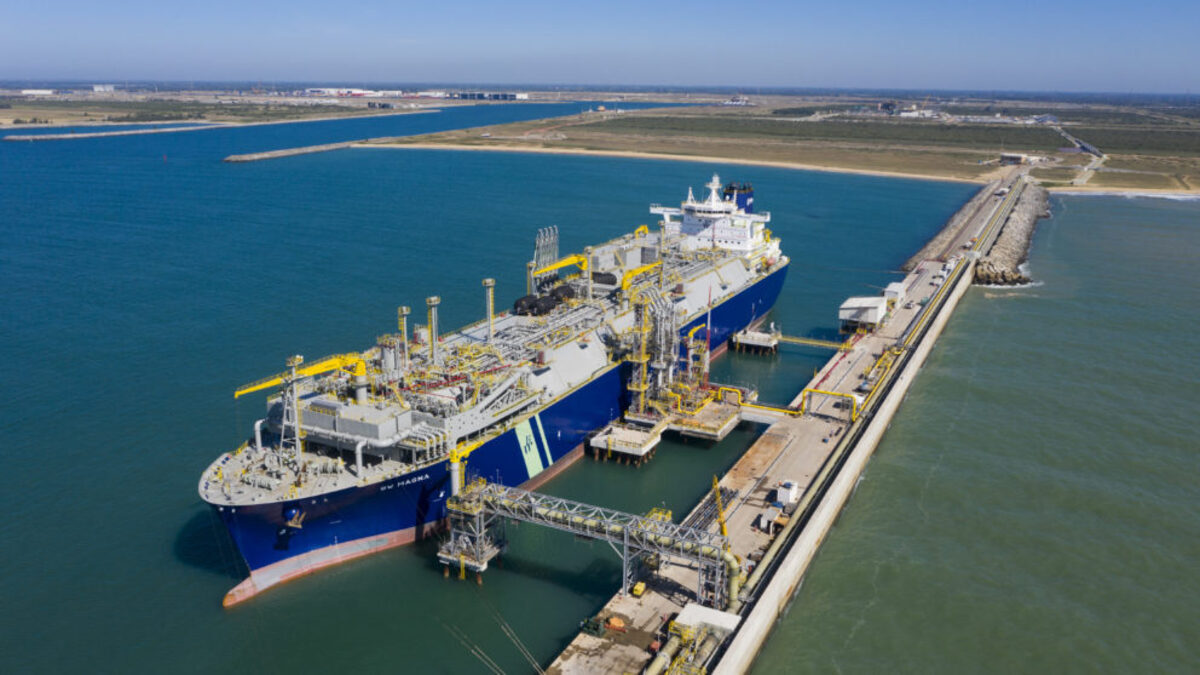 Riviera - News Content Hub - Argo FSRU project receives go-ahead from ...