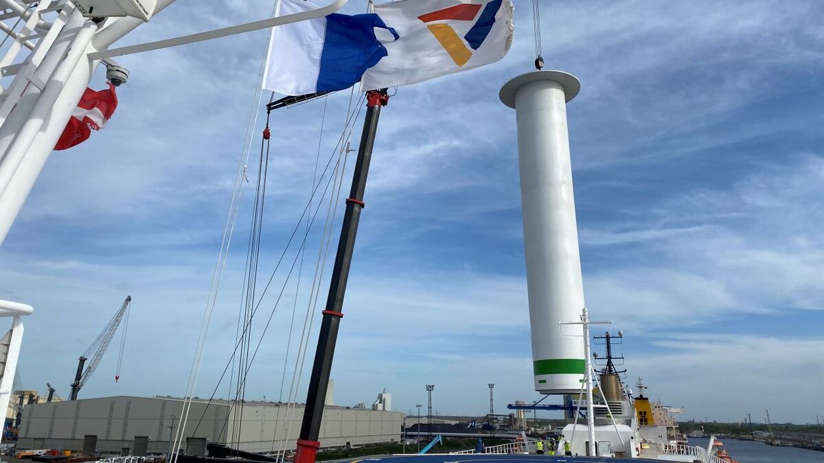 Riviera - News Content Hub - Scandlines boosts wind power through retrofit