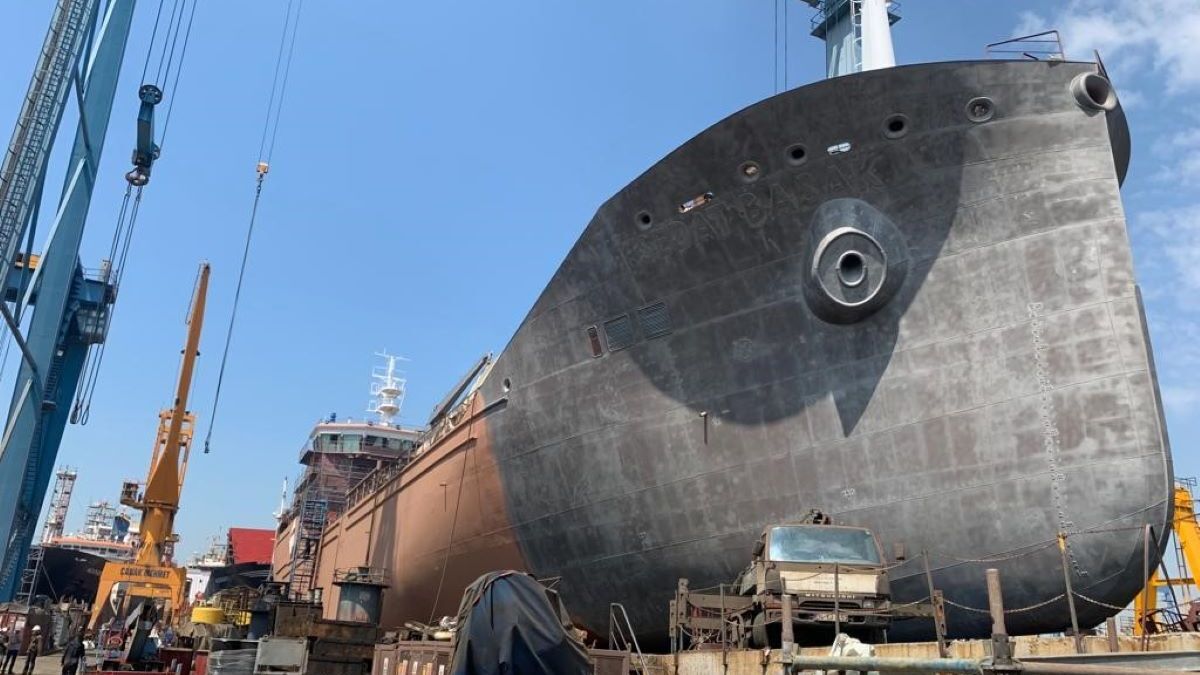 Riviera - News Content Hub - Tank coating deals announced in Turkey and ...