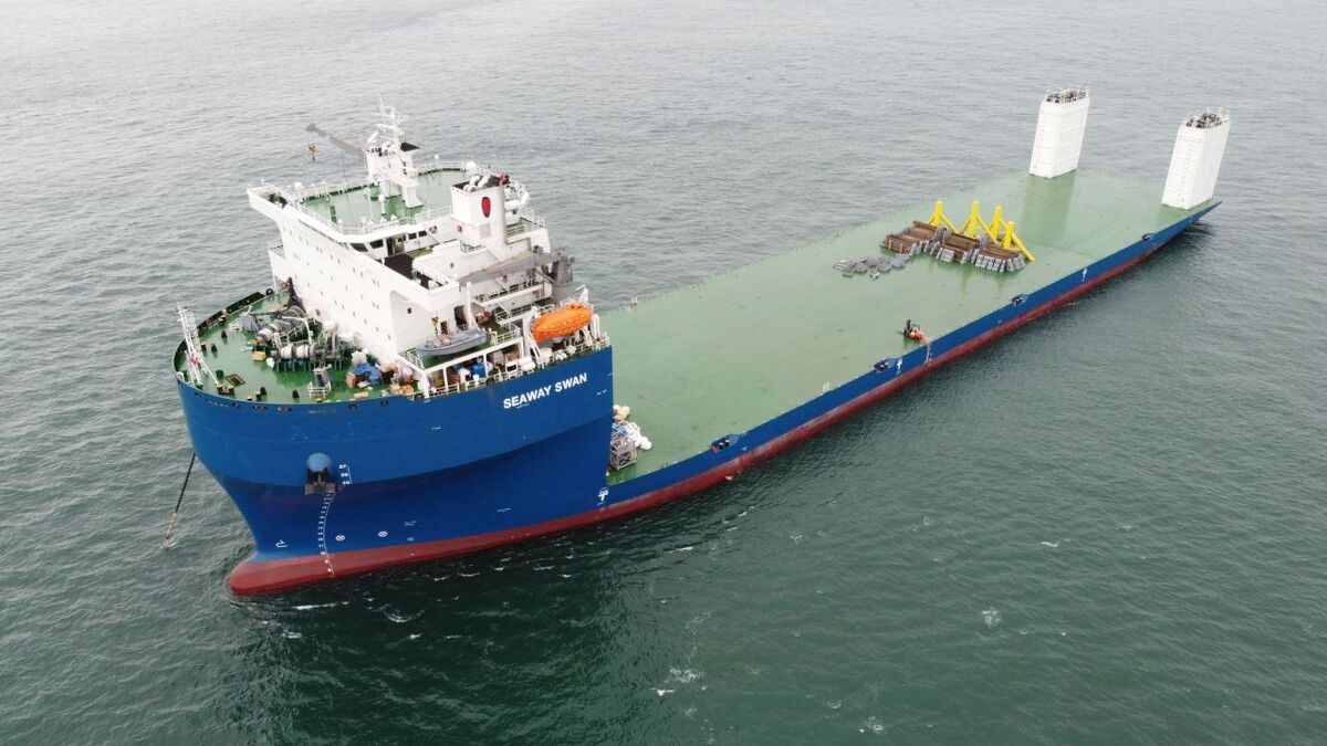 Riviera - News Content Hub - Seaway 7 takes delivery of newbuild heavy ...
