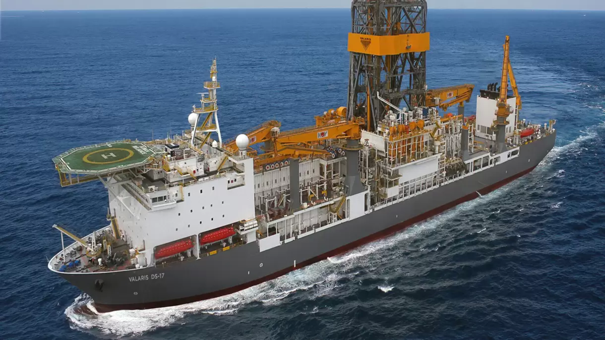 Riviera - News Content Hub - Rigs report: Transocean inks US$1.2Bn in ...