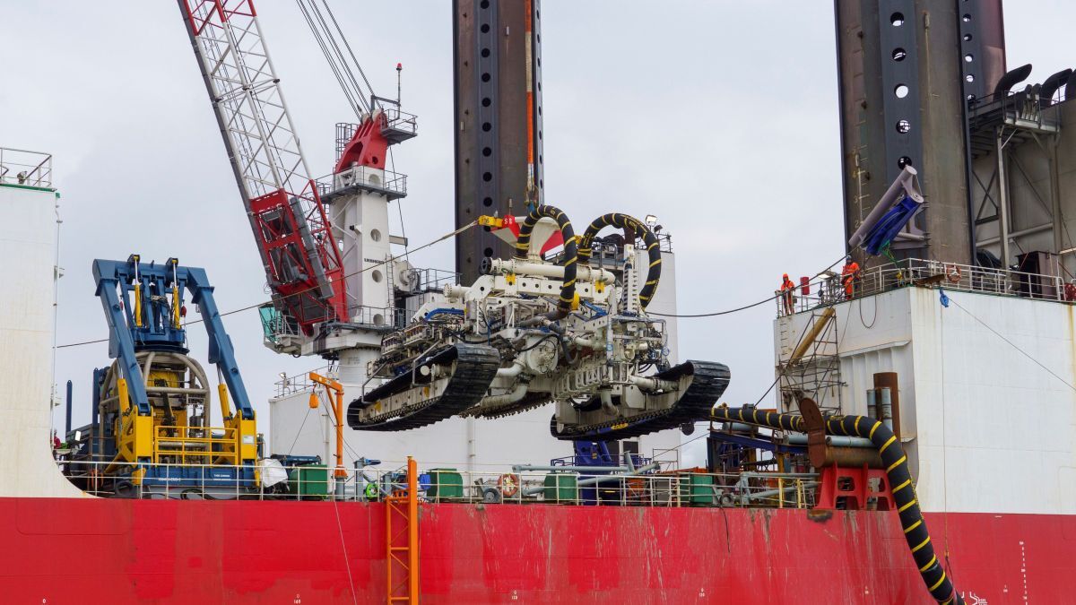 Riviera - News Content Hub - Demand for trenching vessels and gear ...