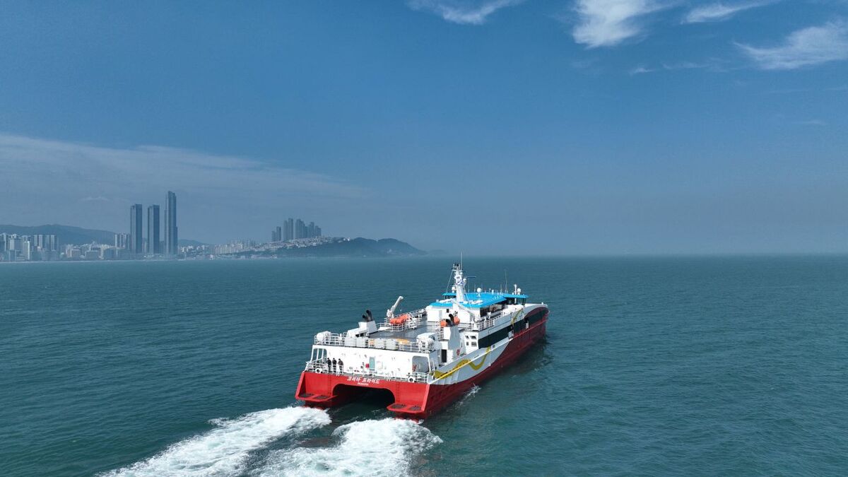 Riviera - News Content Hub - Korea Express Ferry launches latest vessel Riviera - News Content Hub - Korea Express Ferry launches latest vessel