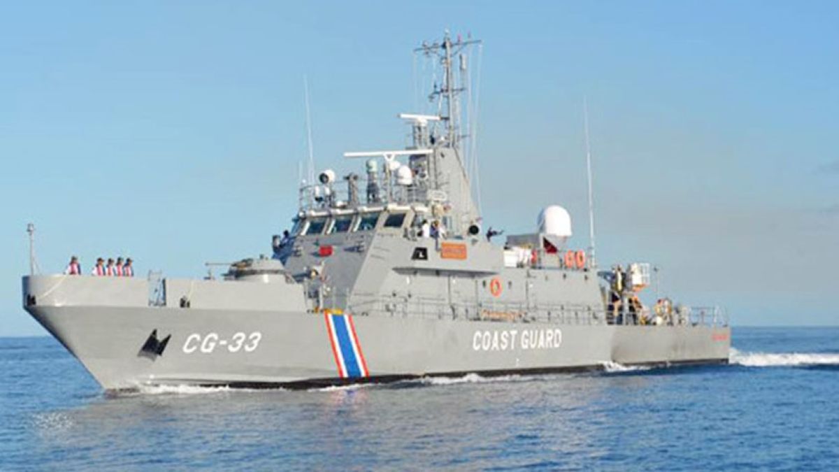 Riviera - News Content Hub - Laden LR2 tanker drifting off Mauritius ...