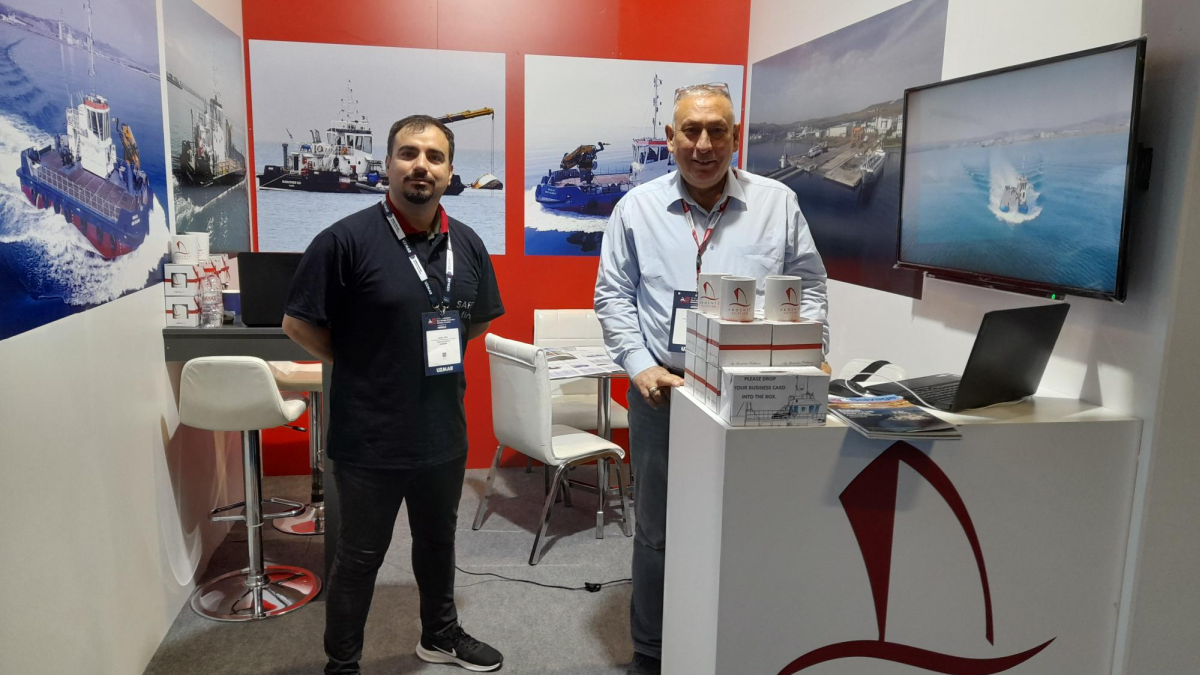 Riviera - News Content Hub - ITS 2022 news: multipurpose workboat set ...