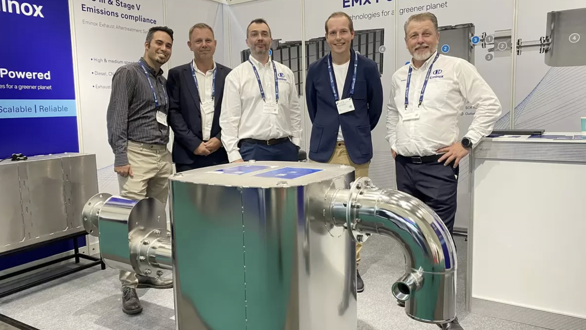 Riviera - News Content Hub - Eminox to supply Frydenbø with exhaust ...