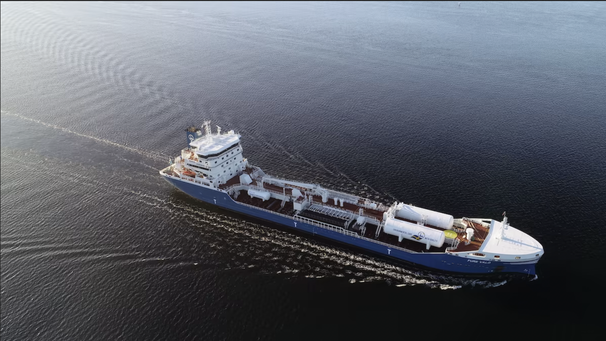 Riviera - News Content Hub - Furetank orders two more Vinga-series tankers