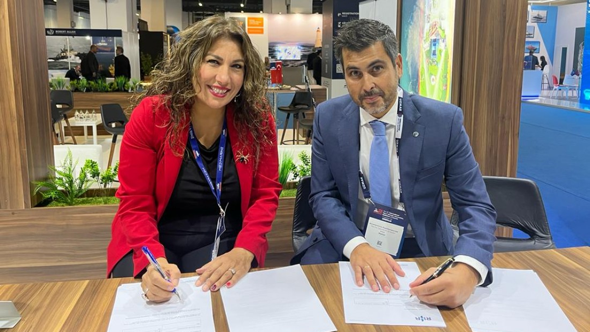 Riviera - News Content Hub - Med Marine gains AiP for methanol-powered tugs