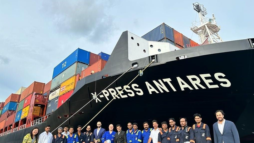 Riviera - News Content Hub - VSAT installed on new X-Press Feeders ...