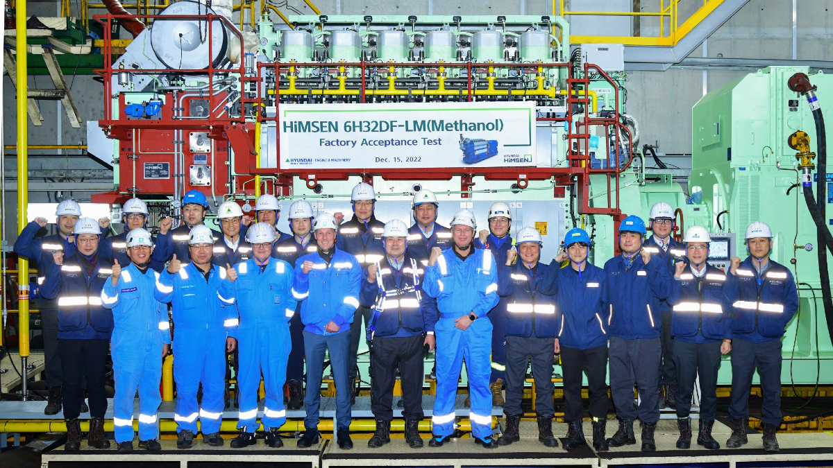 Riviera - News Content Hub - HiMSEN four-stroke methanol dual-fuel ...