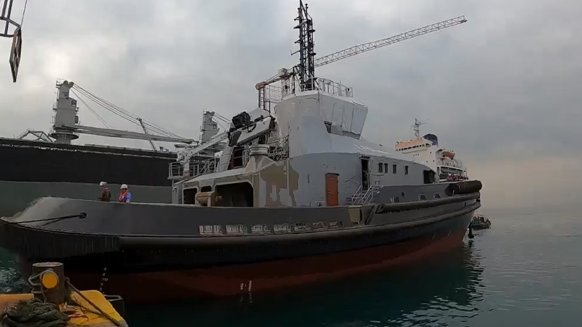 Riviera - Lead Stories Brand - First LNG-fuelled tug for Canada launched