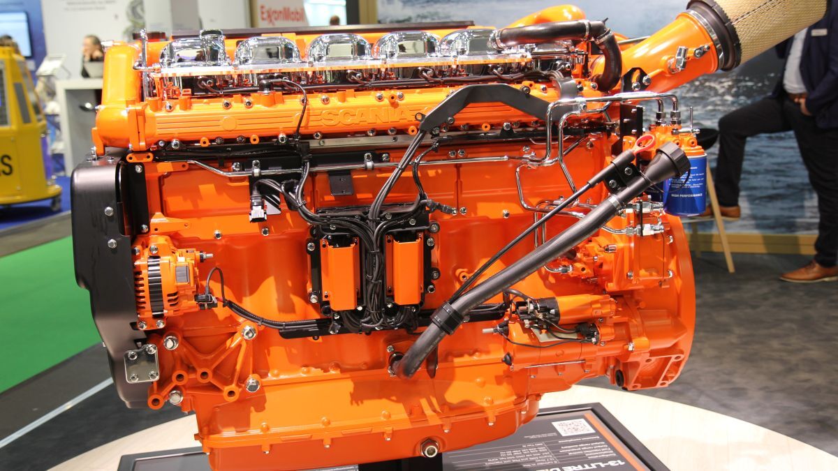 Riviera - News Content Hub - Engines selected for oil spill response ...