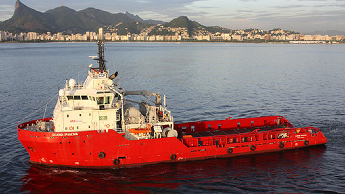 Riviera - News Content Hub - Petrobras hires anchor handler in US$51M deal