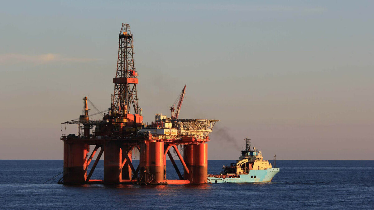 Riviera - News Content Hub - Ithaca Energy books Stena Spey for one ...