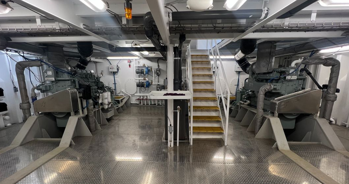 Riviera - News Content Hub - US tugboats ordered, towboats completed