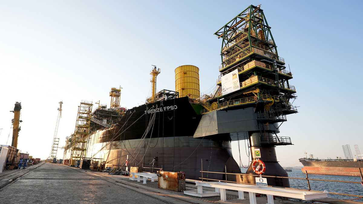 Riviera - News Content Hub - Drydocks World completes Firenze FPSO ...