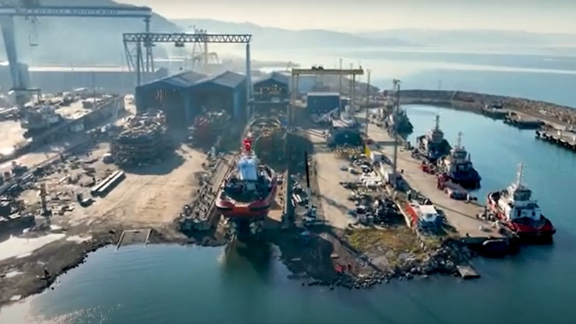 Riviera - News Content Hub - Newbuild ASD tug bolsters Boluda Towage's ... Riviera - News Content Hub - Newbuild ASD tug bolsters Boluda Towage's ...